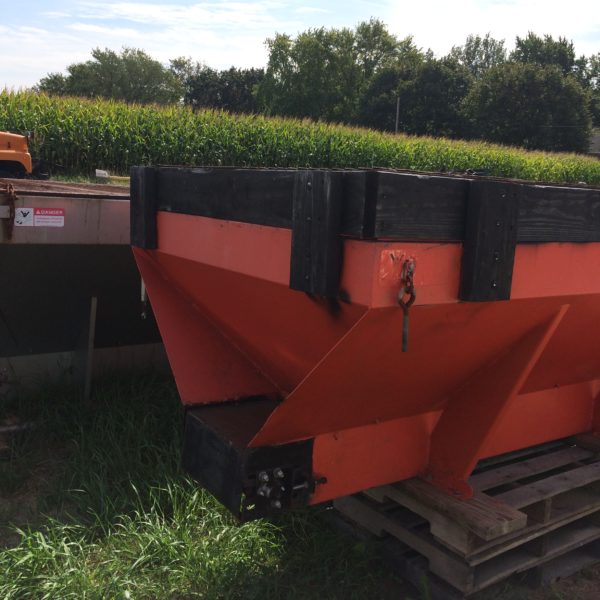 Swenson V- Box Spreader - Stock #0000017 - Clauss Specialties, Inc.